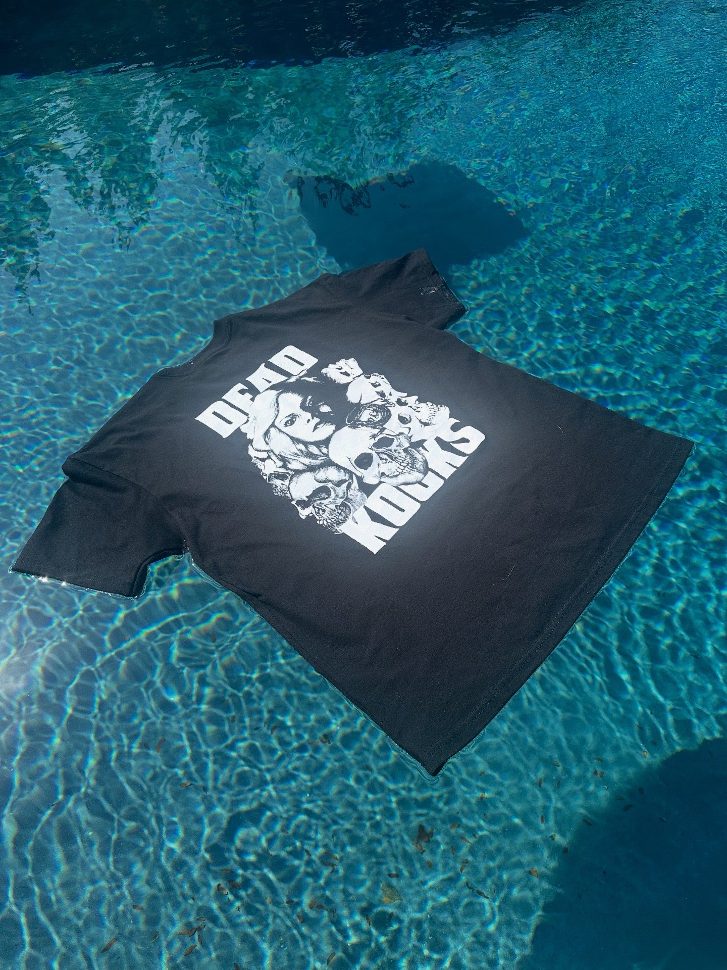 Skulls Tee. – Dead Kooks Surfboards